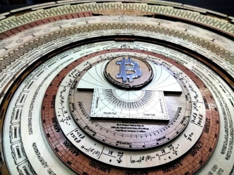 Decoding The “Bitcoin Full Node Sculpture,” A Cypherpunk Chronometer